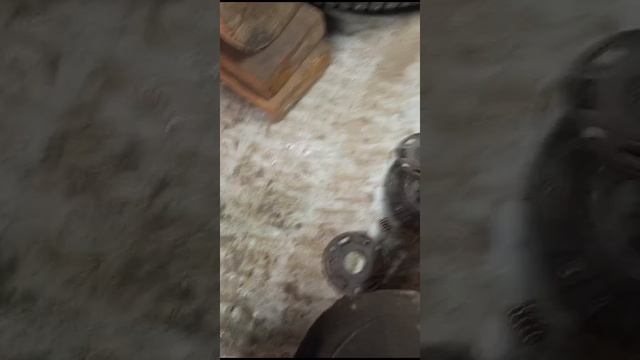 Сцепление автомобиля ока Kraft tech пробег 5000 км не жгли.