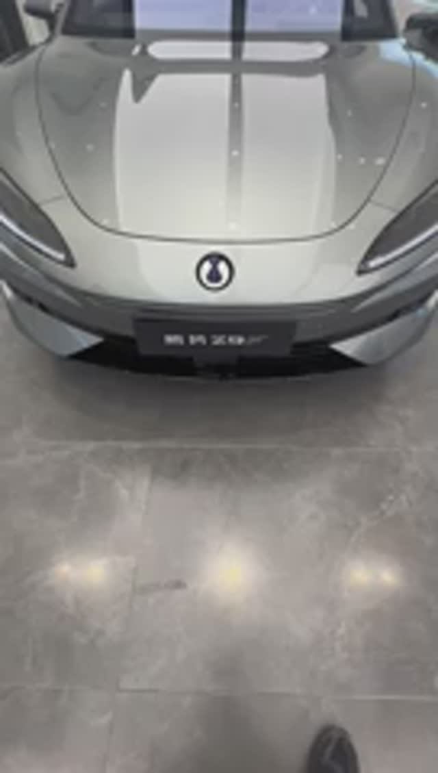 Denza Z9 GT лучший электрокар 2024 года