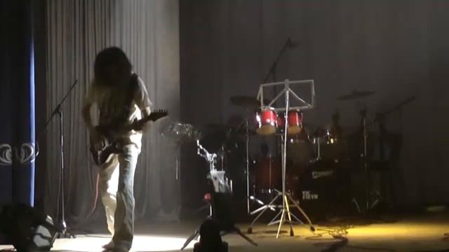 Виталий Махатый - Premonition (Joe Satriani) 15.05.2014