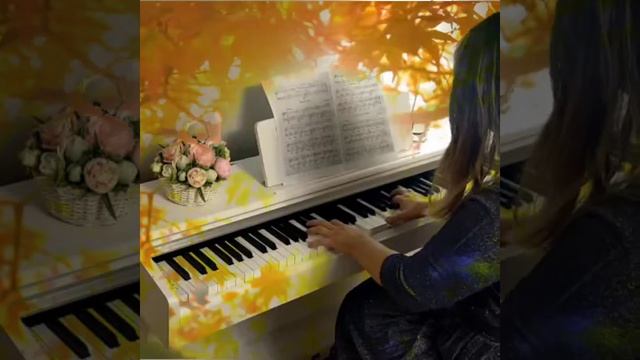 "Краски осени" М.Майер.
Исполняет Светлана Палаш