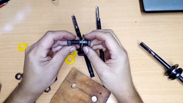 Как сделать быстро станок для плетения веревки из бутылок ВЕРСИЯ 2 How to make a rope from bottle 2