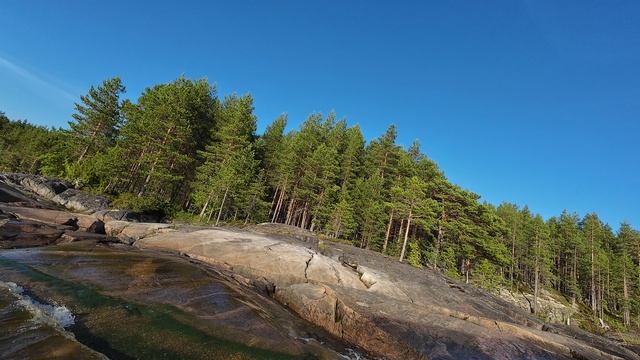 Петроглифы .