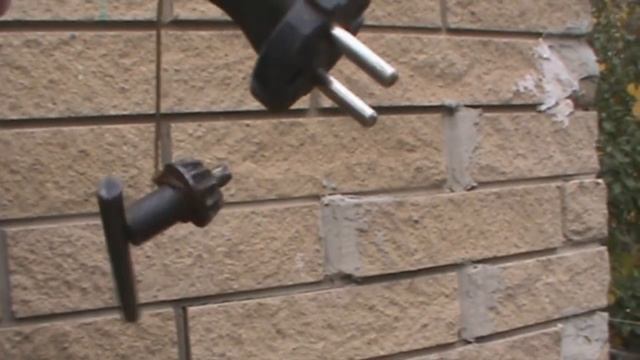 Вторая жизнь пластиковых бутылок практическое применение веревок  The second life of plastic bottles