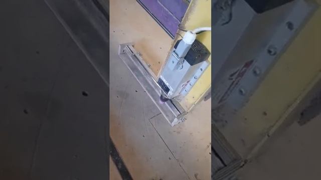 Приспособление для заточки ножей фуганка и рейсмуса #woodworking #wood #machine