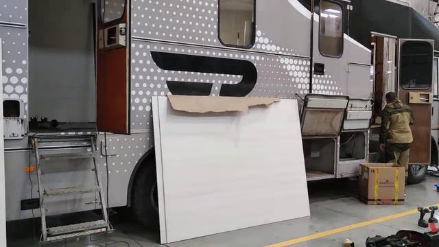 Автодом КамАЗ-Ajokki. Каркас кровати, люк на крыше, кондиционер