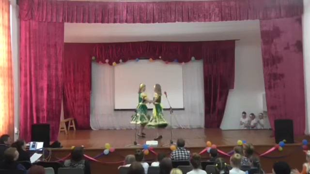 "В роще пел соловушка"