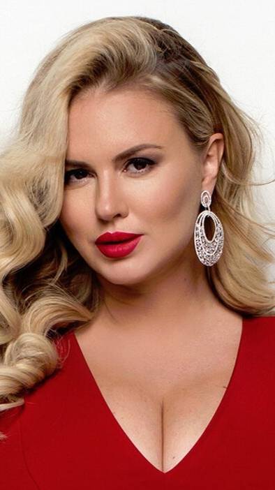 Анна Семенович: Что-то со мной не так!