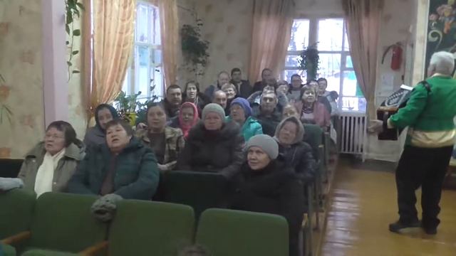 "Ой при лужке"