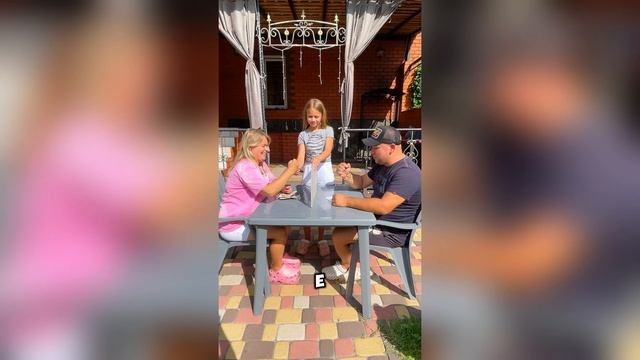 Всё САМОЕ интересное. 🤣😉👍 Mnogodetky Life С нами весело ❤️#семья #юмор