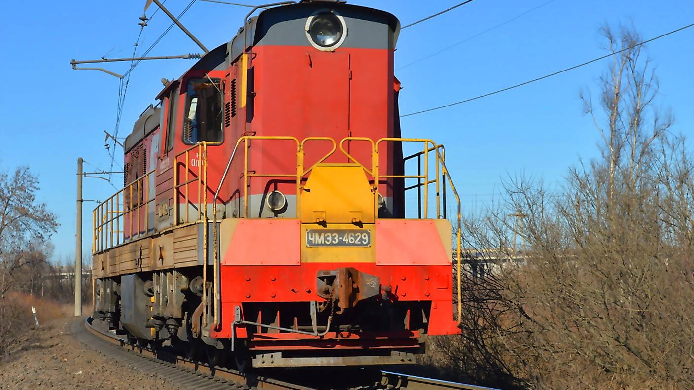 "Бывший Питерский" Тепловоз ЧМЭ3-4629 резервом в Киржач
