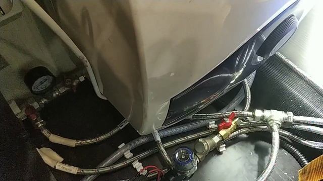 2020 Тест водяной системы Жёлтого Мерса