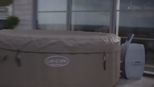 Надувные  SPA бассейны BESTWAY LAY-Z-SPA