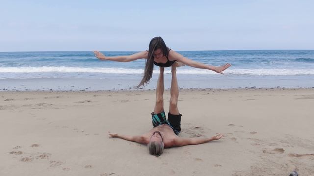 2796346-uhd_3840_2160_25fps