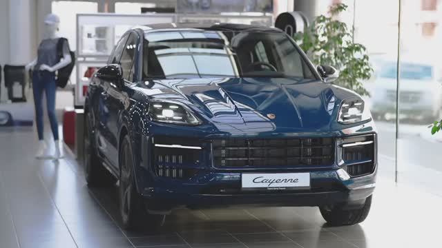 Porsche Cayenne Coupe | Montego Blue Metallic | Порше Центр Тюмень