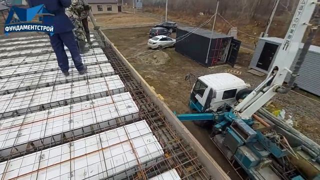 Как залить ребристое перекрытие? Какую арматуру и какой бетон брать?