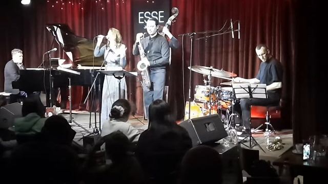 My Favorite Things/Let Is Snow Esse 27.12.21