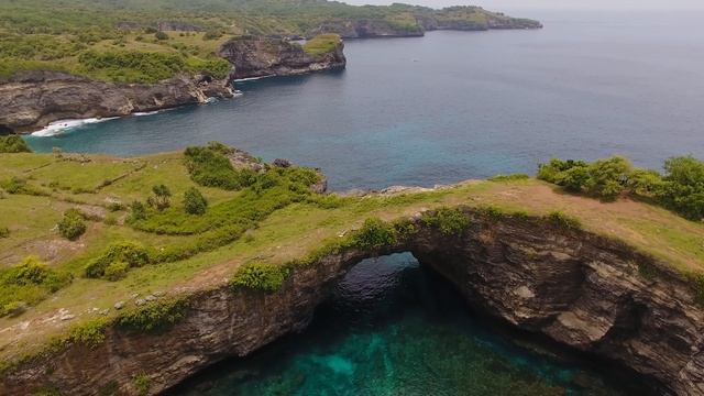 8357295-uhd_4096_2160_25fps