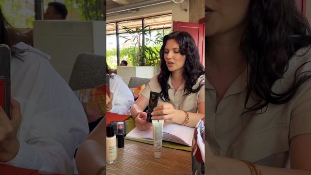 «Разбор косметички», Екатерина Енш, директор Орифлейм.