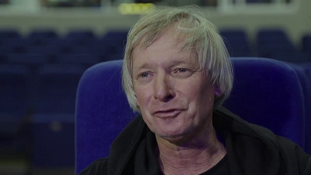 Режиссер Олег Куксовский о спектакле «Москва-Волонтерская»