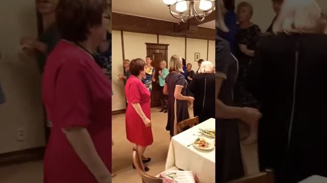 Банкет на выездном структурном семинаре  в Жабкино