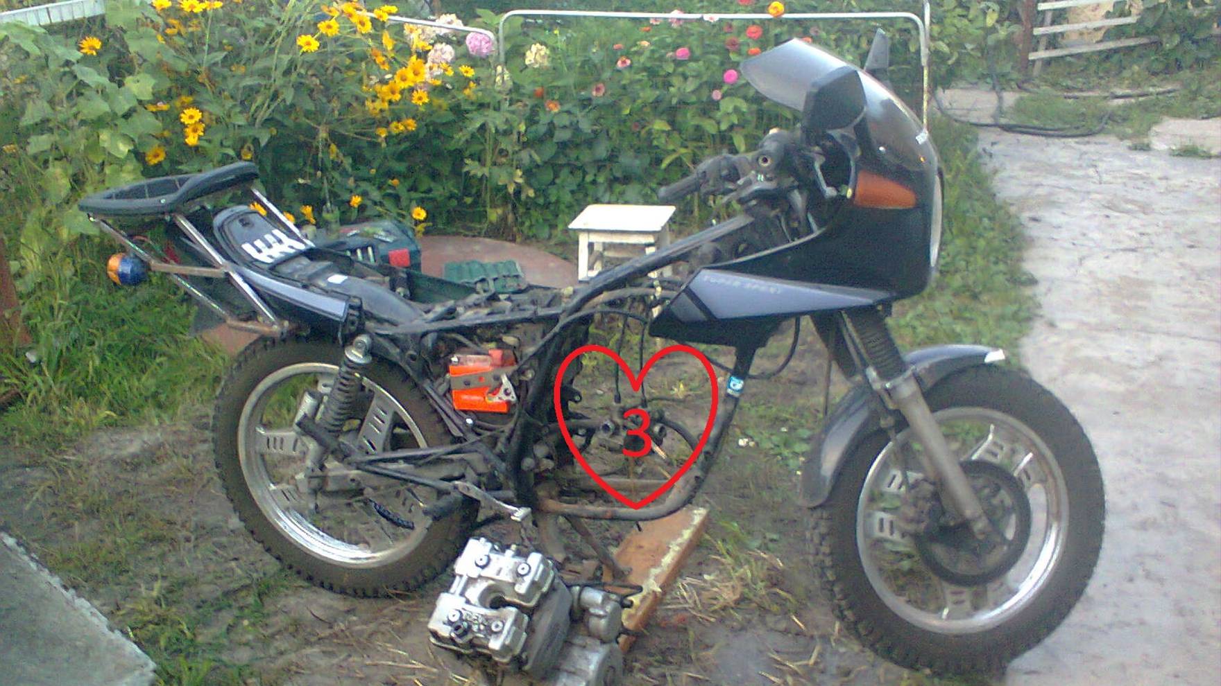 Мотоцикл Honda CBX 125 "Новое сердце", часть 3.