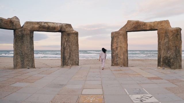 8238913-hd_1920_1080_25fps