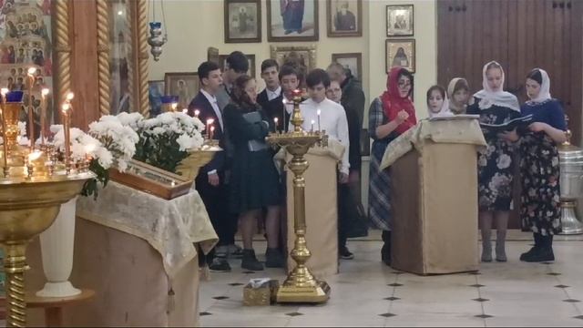 Детский хор "Соловушка" из с. Рощино приняли участие в Богослужении на Казанскую икону Божией Матери