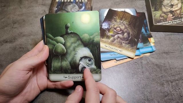 ОБЗОР ОРАКУЛА МУДРОСТЬ НЕЖНЫХ СУЩЕСТВ | ШИКАРНАЯ НОВИНКА | Gentle creatures wisdom deck review