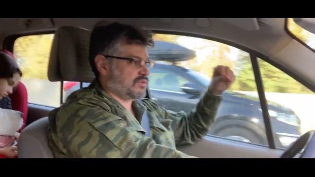 КУПИЛИ ХУТОР В ЛЕСУ. 11 СЕРИЯ. Отмежевали, ждем свет, сходили на балет.