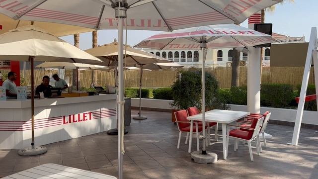 The Ritz-Carlton Abu Dhabi,Grand Canal 5*  роскошный отель с видом на мечеть Шейха Заида