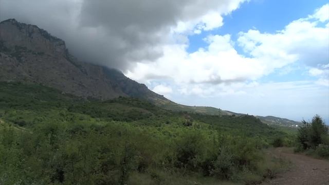 В Крым на машине 2016| День 11  Долина Приведений Башня Чобан Куле