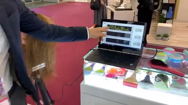 Щетки Michel Mercier - легкое расчесывание самых запутанных волос