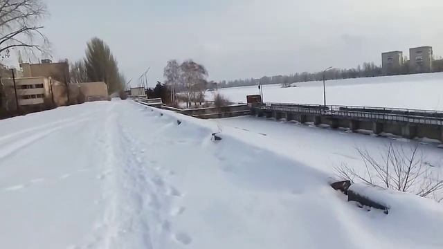 Балаково. Набережная канала (в районе "Космоса") зимой.