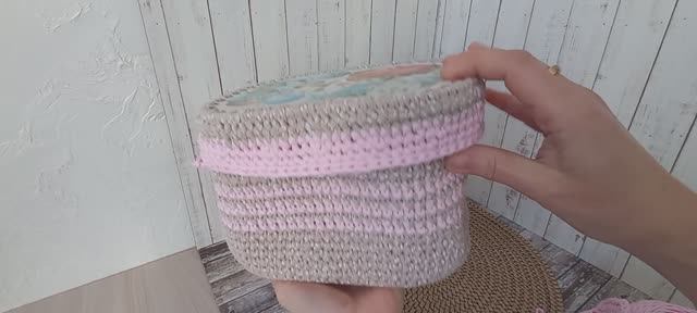 моя первая вязанная шкатулка