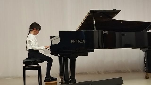 лида Кабалевский Клоуны осень 2024