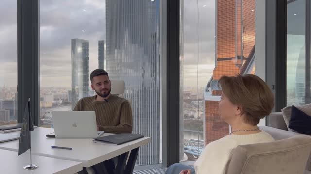 Наш клиент: о себе, жизни и поиске достойного партнера. Актуальный поиск для женщины.