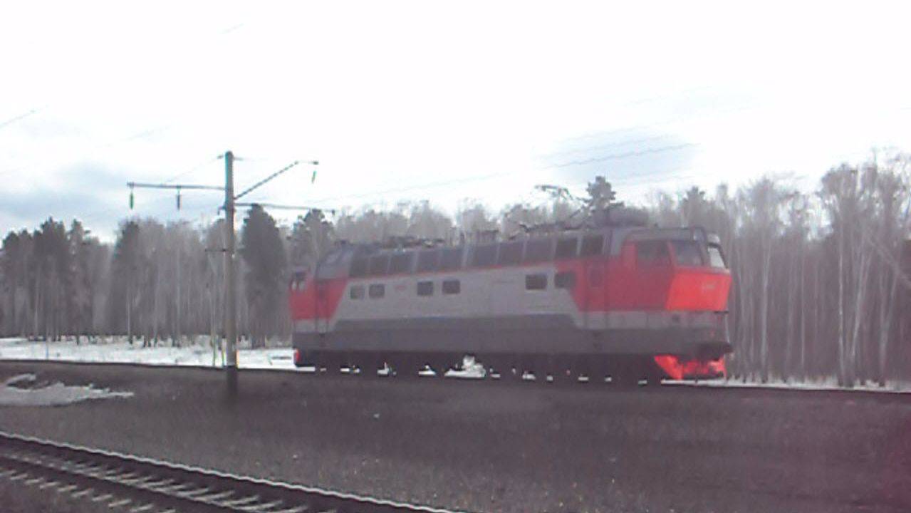 Электровоз-рельсосмазыватель ЧС4Т-418