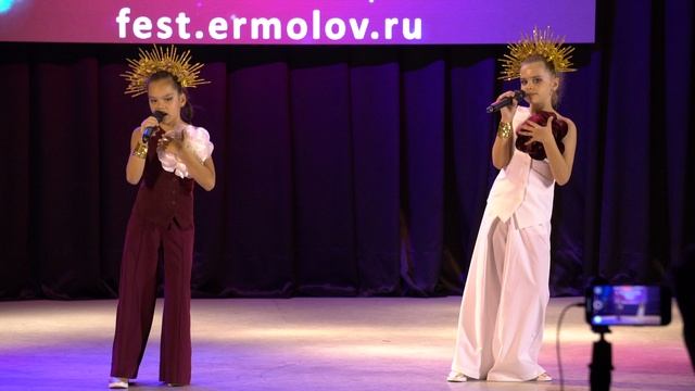 Дуэт: Миракян Эллина и Соколова Александра - Сестрички