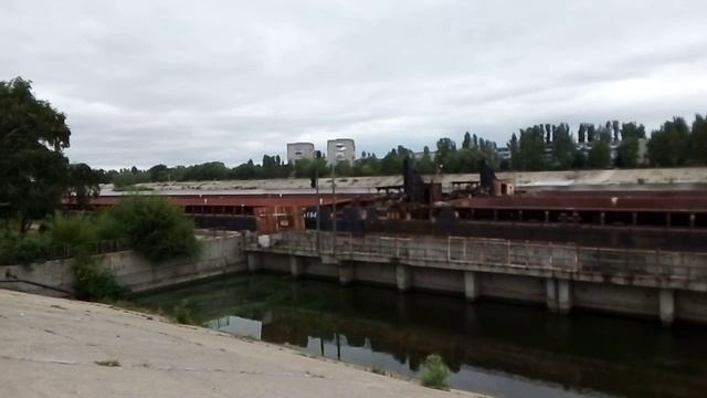 Судоходный канал в городе Балаково Саратовской области
