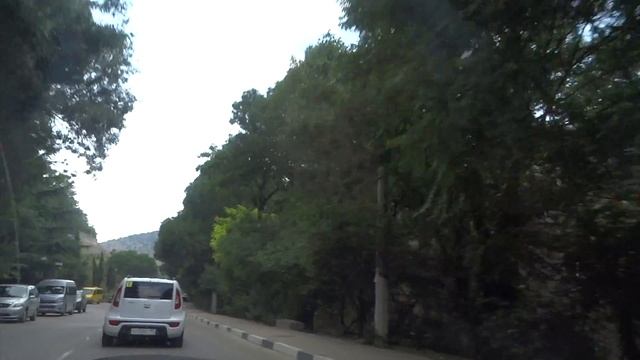 В Крым на машине 2016| День 20.   Замена колеса на ВАЗ 2102  Ретро домкрат Ялта-Евпаториия