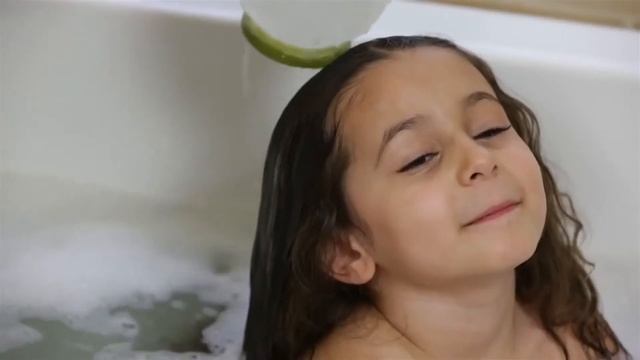 Шампунь и гель для тела для детей от 12 мес Little Green / Shampoo and Body Wash Kids
