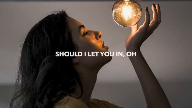 Hahlweg & RUNN - Secrets (Lyrics)