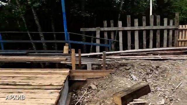 Обновили мост в Зазулине