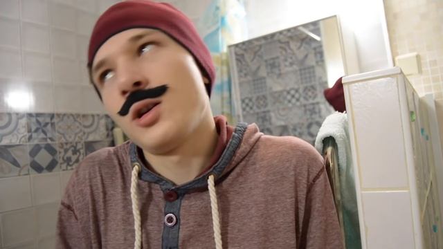 КАЖДАЯ БЕДНАЯ СЕМЬЯ ТАКАЯ