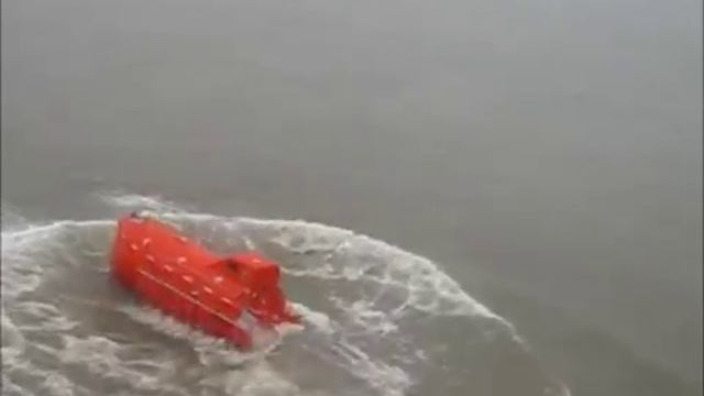 Шлюпка свободного падения по китайски