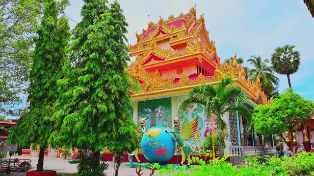 Dhammikarama Burmese & Chaiya Mangalaram Thai Buddhist Temples. George Town, Penang, Malaysia