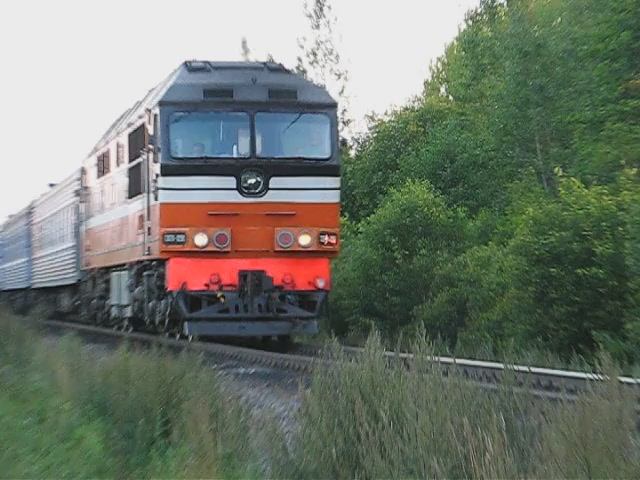 ТЭП70-0258 (РЖД/Окт, ТЧ-31 В. Луки) с поездом №66 Минск - Мурманск (БЧ)