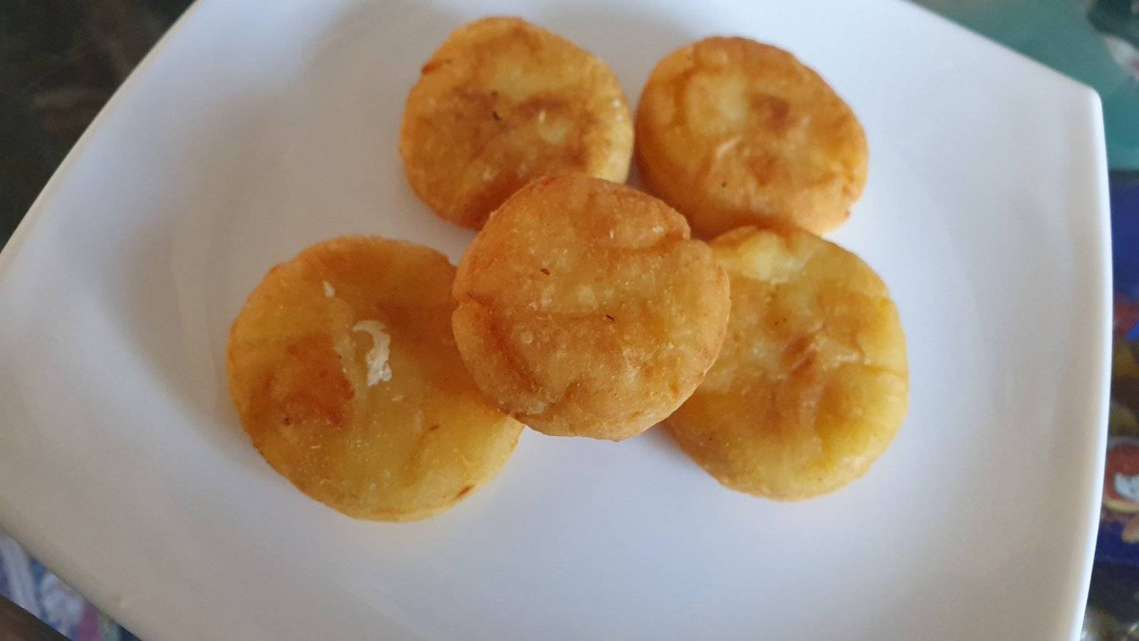 жарим картофельные сырники. готовим дома вкусняшки