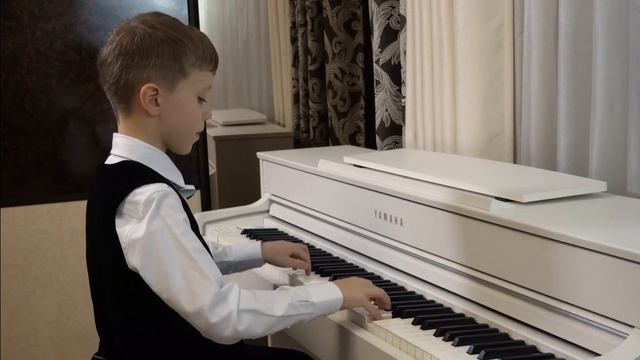 "Медленный вальс" Дмитрий Кабалевский, исп. Николай Бабченко