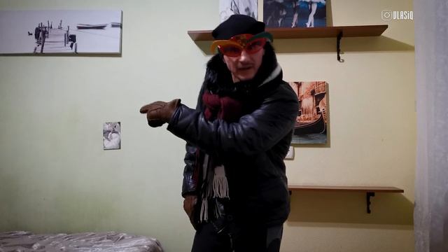 РЕМИКС НА ПЕСНЮ ПОДОЖДЕМ ТВОЮ МАТЬ